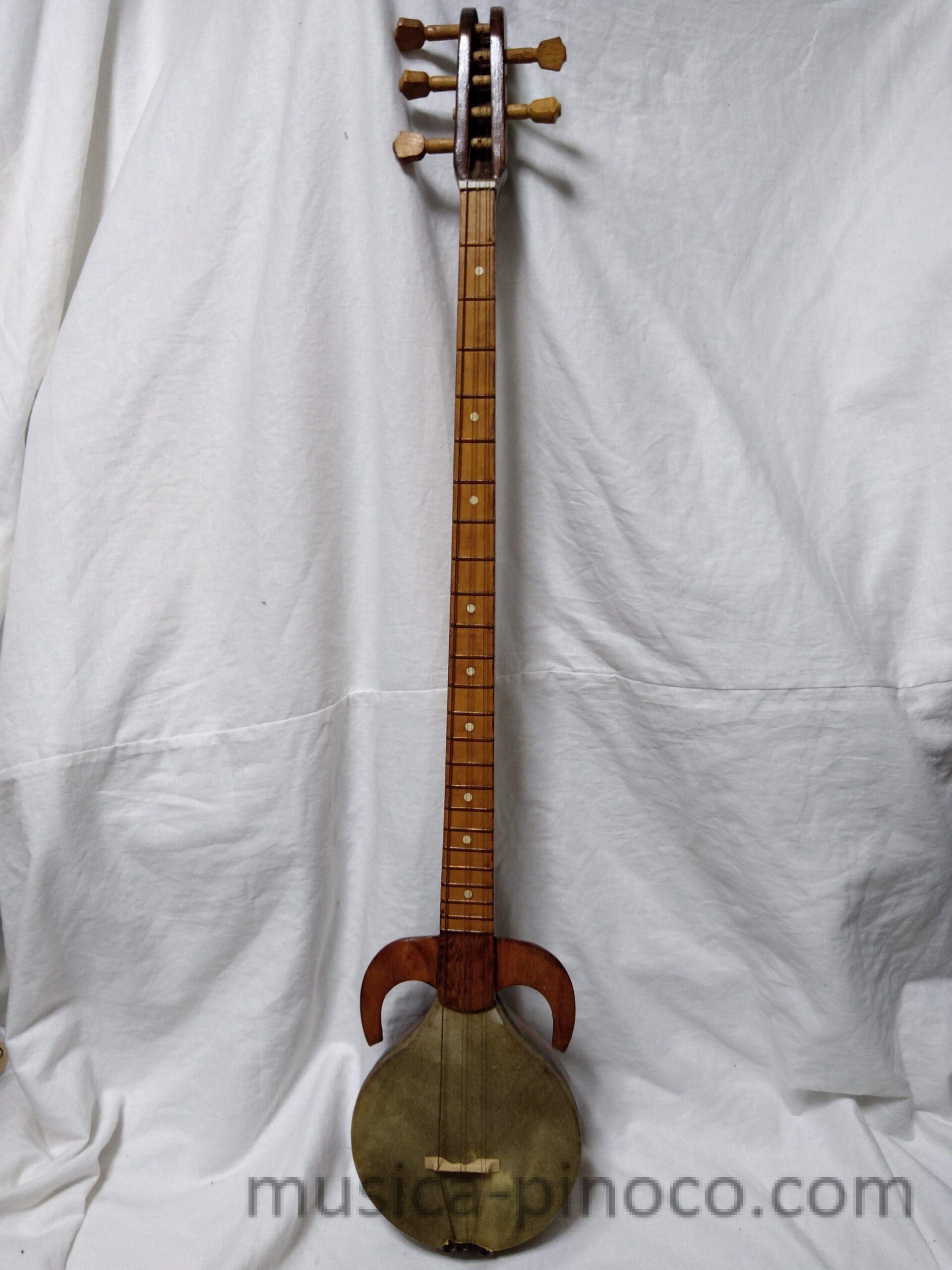 ウズベク・ルボッブ（Uzbek Rubob） - MUSICA PINOCO